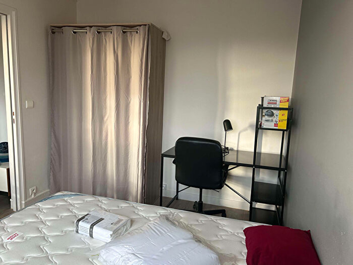 Appartement à louer - Angers, Roseraie - 4 pièces - 3 chambres