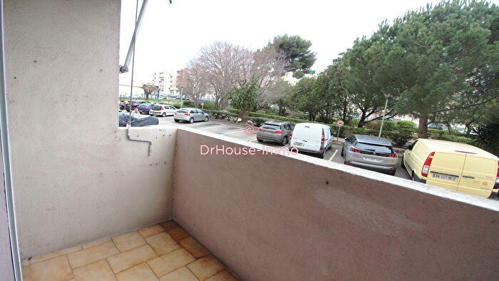 Appartement à vendre - Marseille e , Sainte-Marguerite - 3 pièces - 2 chambres