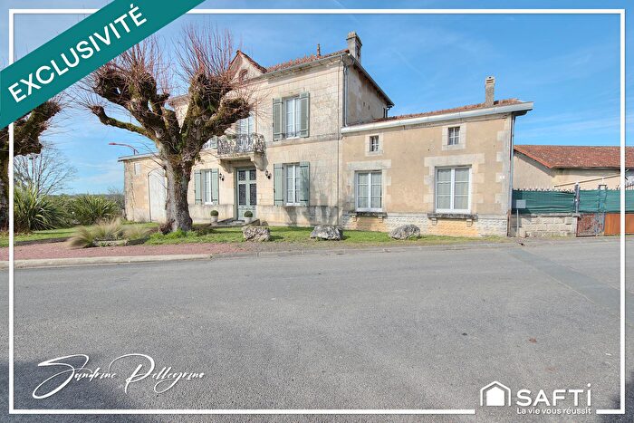 Maison à vendre - Rouffignac - 9 pièces - 5 chambres