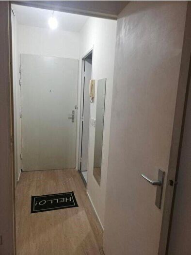 Appartement à louer - République-Gare-Porte de Paris, Saint-Denis - 2 pièces - 1 chambre