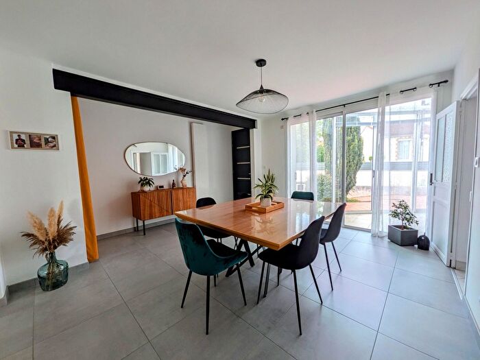 Maison 6 pièces à vendre à Saint-Pierre-des-Échaubrognes