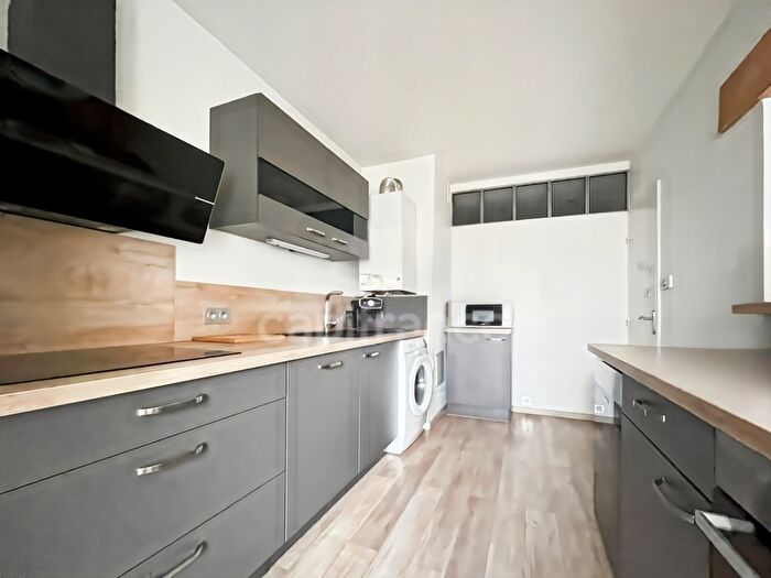 Appartement à vendre - Chevigny-Saint-Sauveur - 4 pièces - 2 chambres