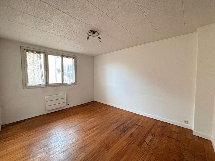 Appartement à vendre - Le Pont-de-Claix - 3 pièces - 2 chambres