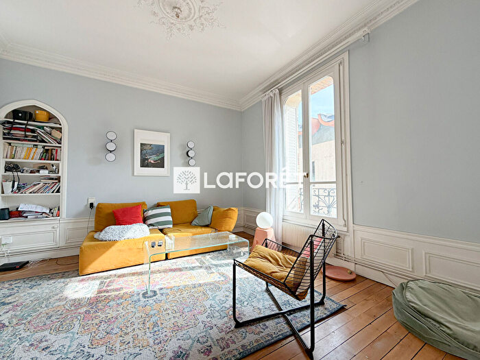 Appartement à vendre - Montrouge, Le vieux Montrouge - 3 pièces - 2 chambres