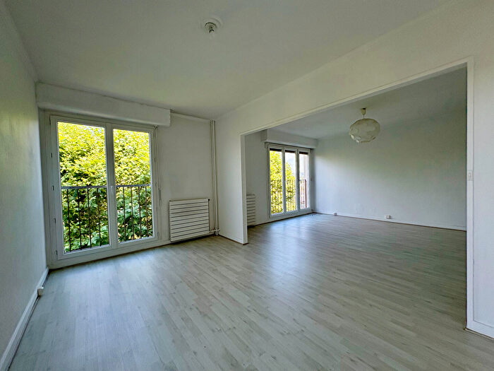 Appartement 4 pièces à Le Plessis-Bouchard, à vendre