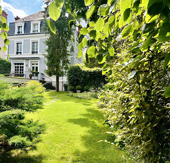 Maison à vendre - Fontainebleau, Provenceaux, Carmel - 11 pièces - 7 chambres