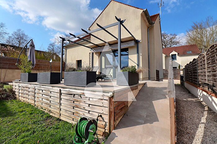 Maison à vendre - Auvers-sur-Oise - 6 pièces - 4 chambres