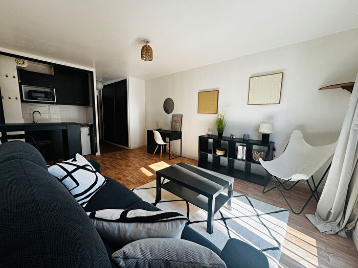 Appartement à louer - Poitiers, Centre-ville - 1 pièce