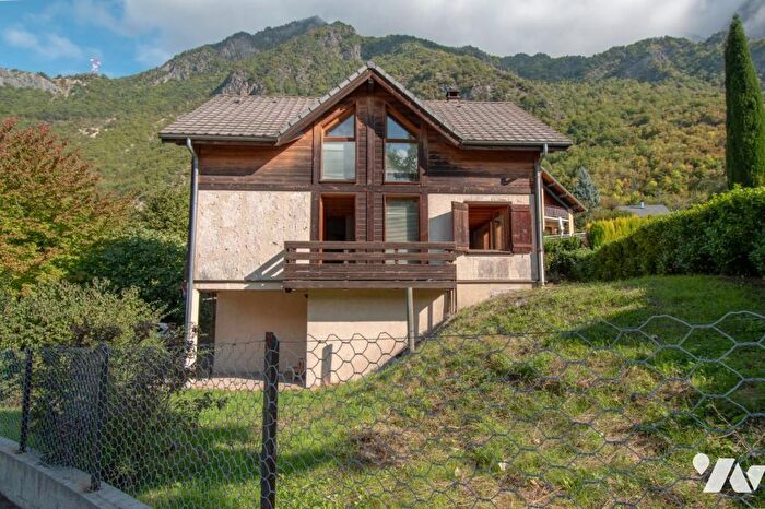 Maison 7 pièces à vendre - Saint-Julien-Mont-Denis