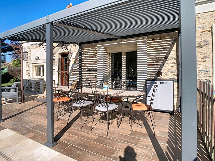 Maison à vendre - Brain-sur-lAuthion - 6 pièces - 4 chambres