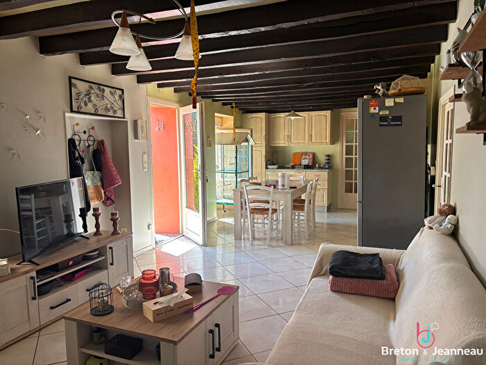 Maison à vendre - La Haie-Traversaine - 3 pièces - 2 chambres