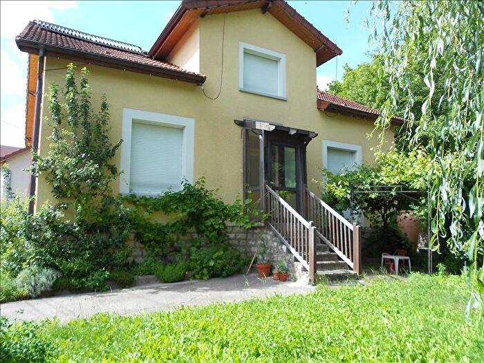 Maison à louer - Besançon, Montrapon, Fontaine Ecu, Montboucons, Montjoux - 5 pièces - 3 chambres