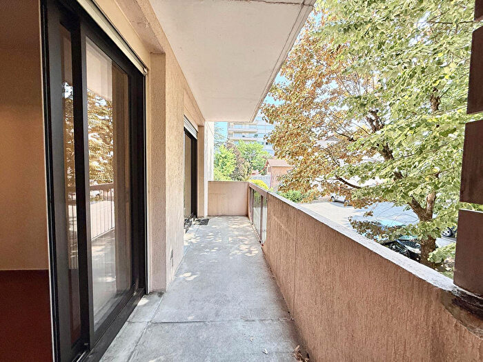Appartement 4 pièces à Caluire-et-Cuire, Le Bourg, à vendre