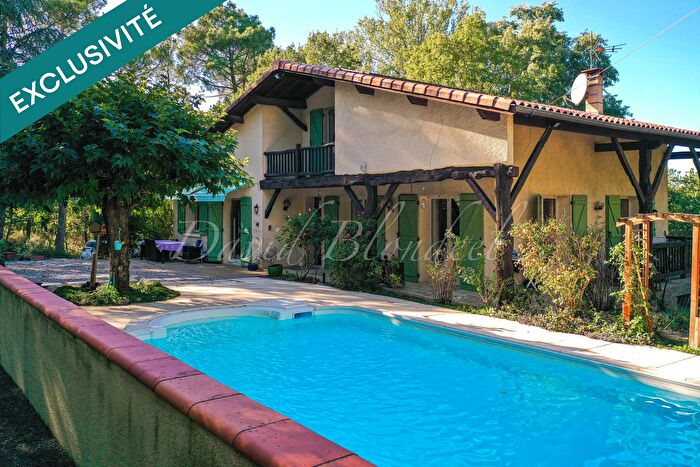 Maison 7 pièces à Graulhet, Nabeillou, Route de Lavaur, à vendre