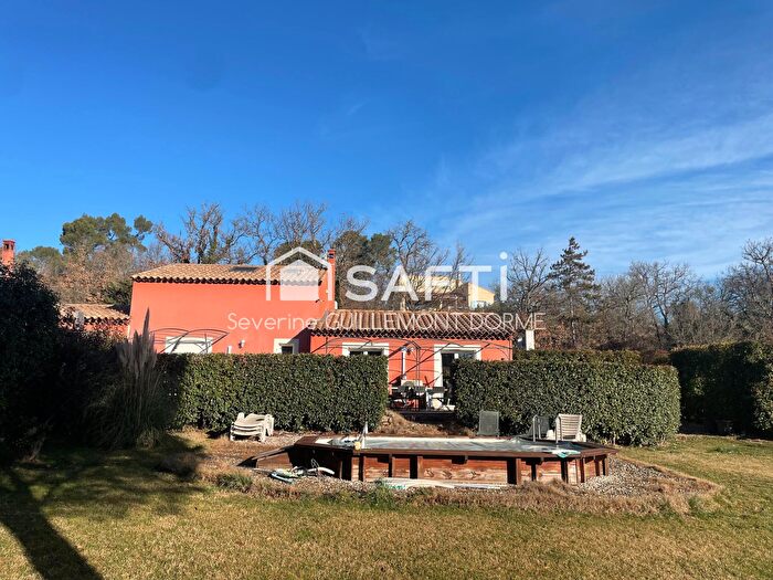 Maison à vendre - Saint-Maximin-la-Sainte-Baume, Vérane - 6 pièces - 5 chambres