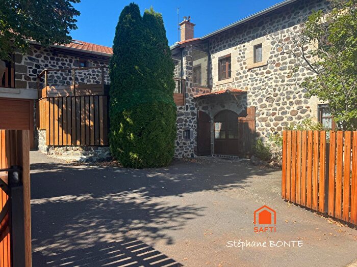 Maison à vendre - Solignac-sur-Loire - 6 pièces - 4 chambres