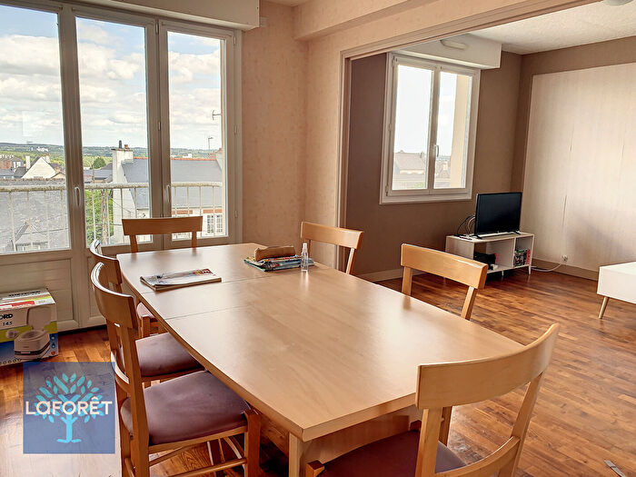 Appartement à louer - Fougères, Madeleine, Sermandière, Chattière - 3 pièces - 1 chambre