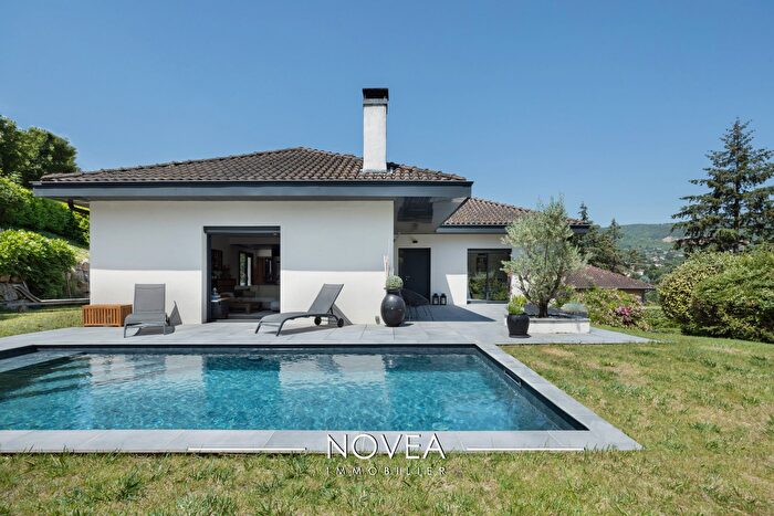 Maison 6 pièces à Saint-Romain-au-Mont-dOr, à vendre