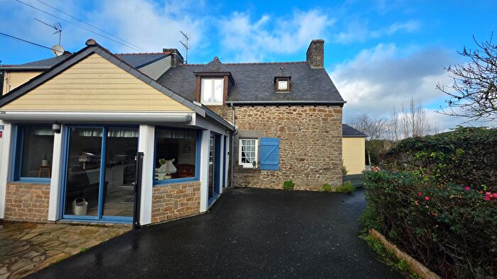 Maison à vendre - Le Tronchet - 4 pièces - 2 chambres