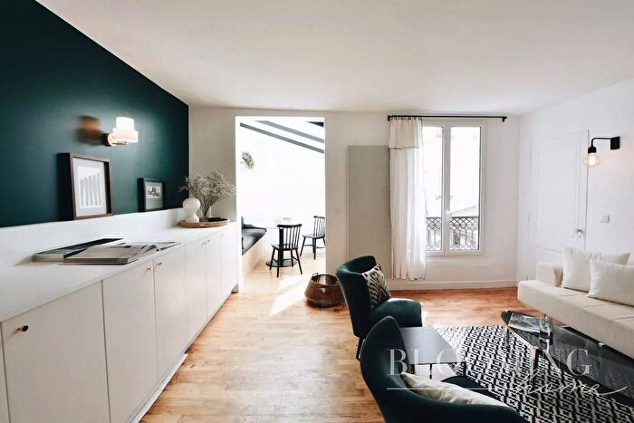 Porte Saint Denis-Paradis, Paris 10ème arrondissement - Appartement 2 pièces à louer