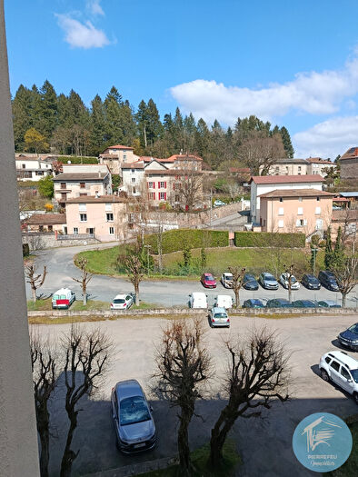 Appartement à louer - Amplepuis - 3 pièces - 2 chambres