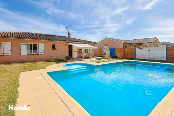Montauban, Pays-Bas : Maison 6 pièces à vendre