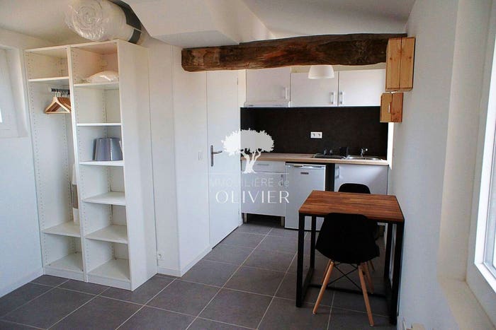 Apt - Appartement 1 pièce à louer