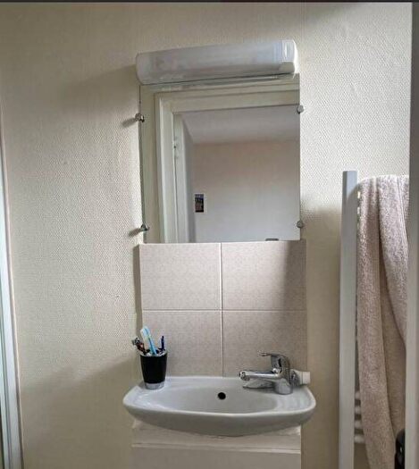 Appartement à louer - Reine-Mairie, Boulogne-Billancourt - 1 pièce