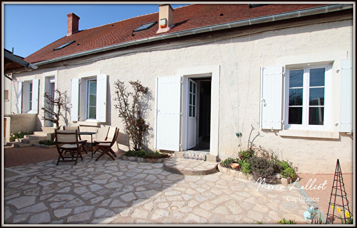 Aulnay-la-Rivière : Maison 9 pièces à vendre