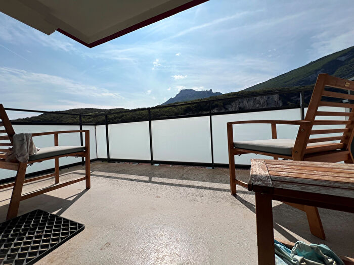 Appartement à vendre - Fontaine, Charles Michels - 5 pièces - 3 chambres