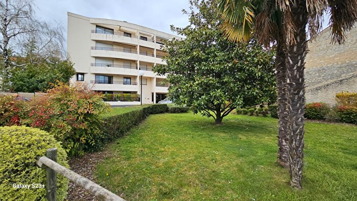 Appartement à vendre - Niort, Centre-ville - 3 pièces - 2 chambres