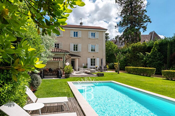 Écully, Chalier, Valvert : Maison 8 pièces à vendre