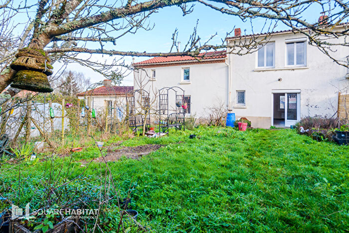 Maison à vendre - La Chapelle-Heulin - 6 pièces - 4 chambres