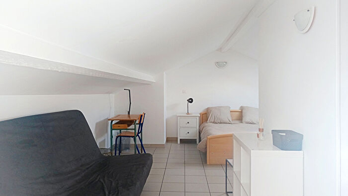 Reims, Neufchatel, Orgeval, Laon, Zola : Appartement 1 pièce à louer
