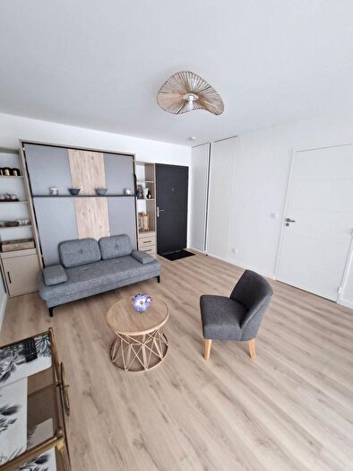 Appartement à louer - Pentagone, La Roche-sur-Yon - 1 pièce