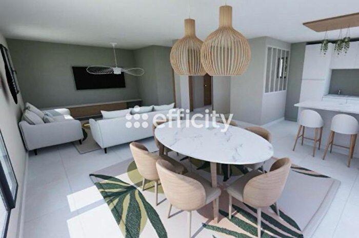 Maison à vendre - Sillingy - 5 pièces - 4 chambres