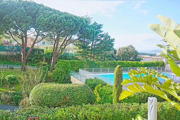 Appartement à vendre - Cannes, Croix des Gardes - 2 pièces - 1 chambre