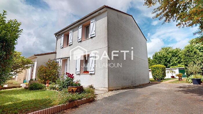Cognac, Centre-ville, Gare - Maison 5 pièces à vendre