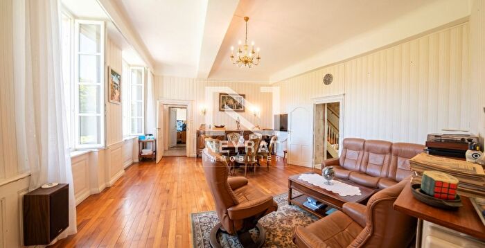 Saint-Jean-de-Losne - Maison 10 pièces à vendre