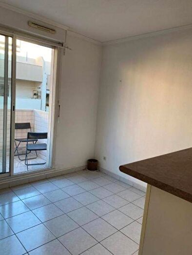 Hôpitaux-Facultés, Montpellier : Appartement 1 pièce à louer