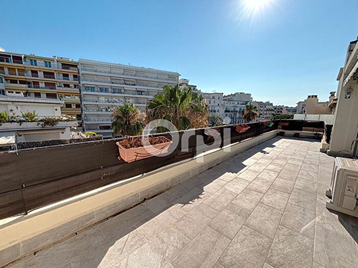 Appartement à vendre - Antibes, Juan-les-Pins, Le Cap - 1 pièce