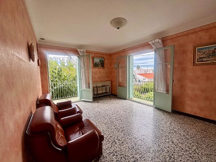 Maison à vendre - Bages - 5 pièces - 4 chambres