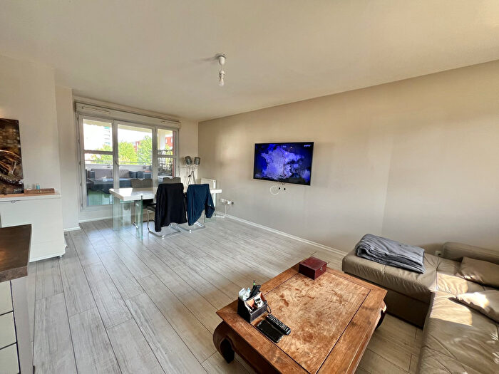 Appartement 4 pièces à vendre - Trappes, Coeur des Merisiers