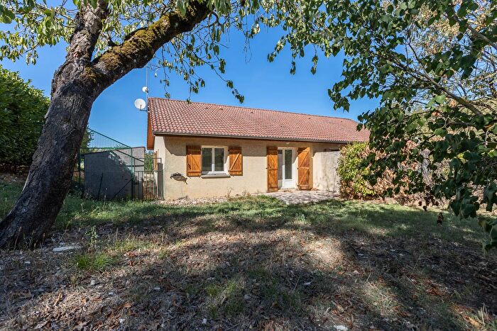 Bouvesse-Quirieu : Maison 3 pièces à vendre