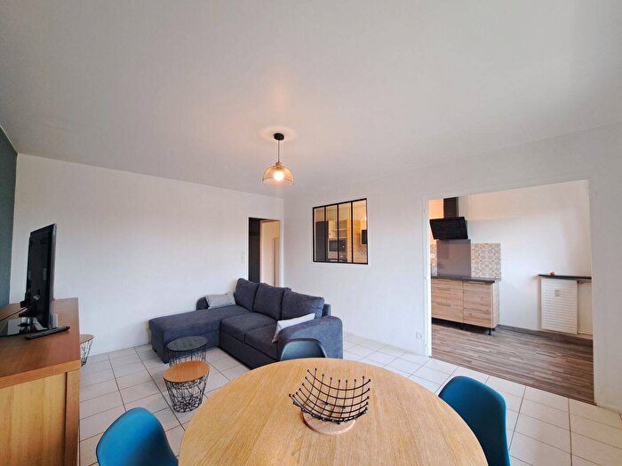 Appartement 3 pièces à Troyes, à louer