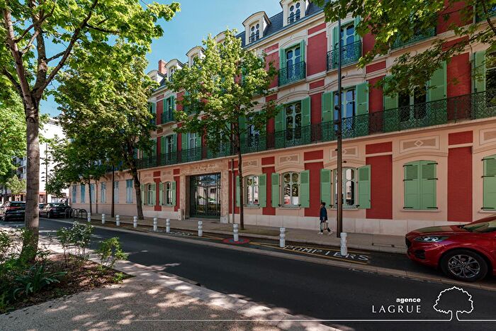 Appartement 1 pièce à Vichy, Thermal, à louer