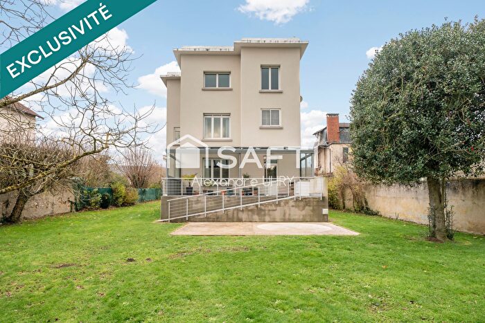 Maison à vendre - Belleville - 8 pièces - 5 chambres