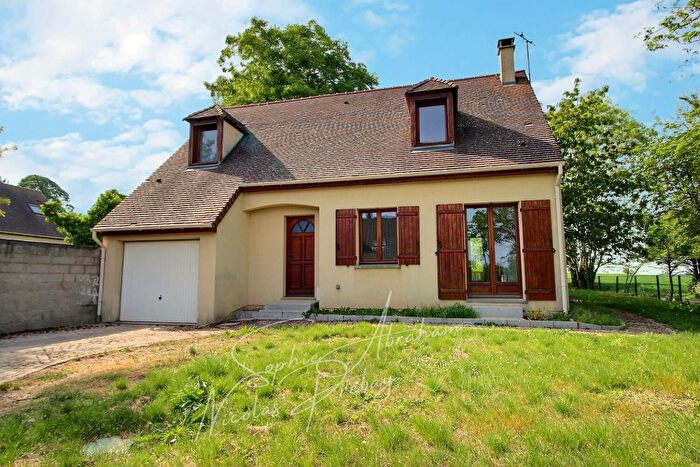 Le Puiset - Maison 5 pièces à vendre