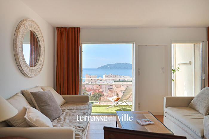 Toulon, Le Mourillon, La Mitre, Fort Lamalgue : Appartement 4 pièces à vendre