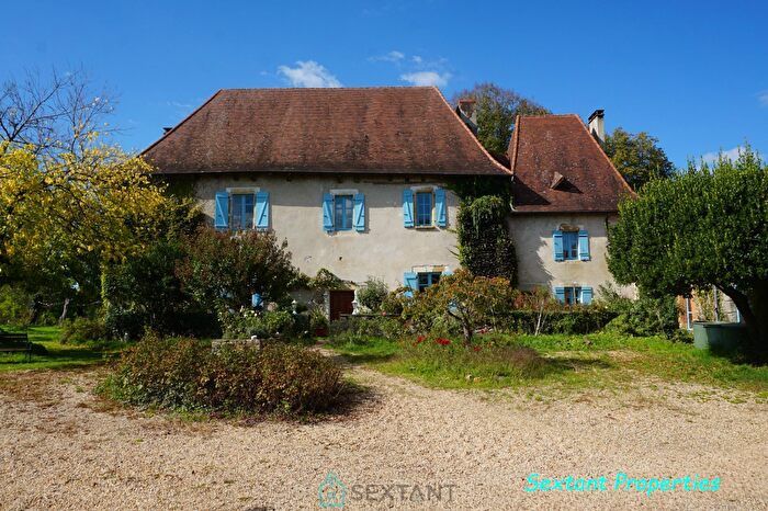 Maison à vendre - Saint-Jory-de-Chalais - 8 pièces - 4 chambres